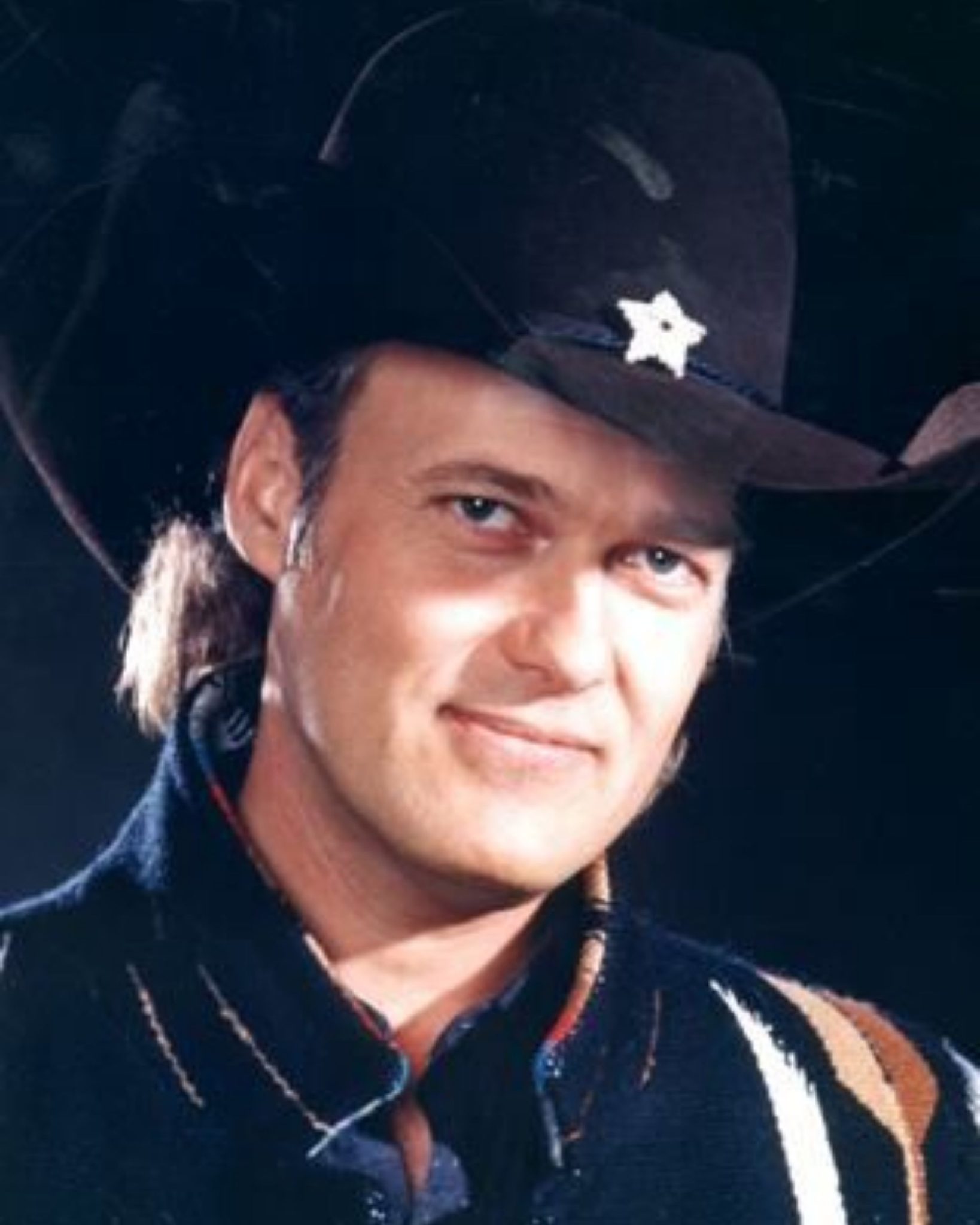 Ricky Van Shelton – Statue Of A Fool – Country Music